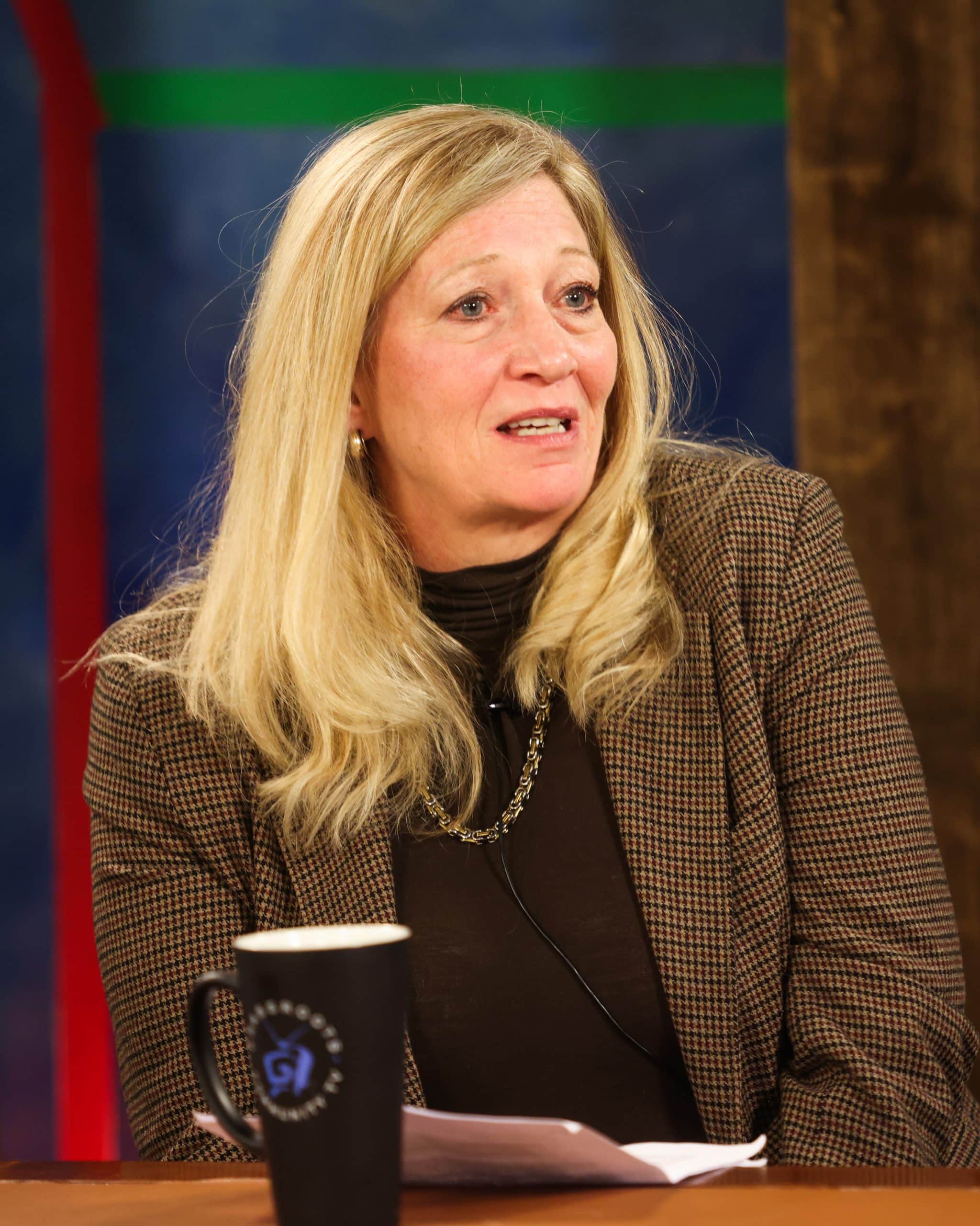 Mayoral candidates Torre, Tracy Sutton face off at Squirm Night ...